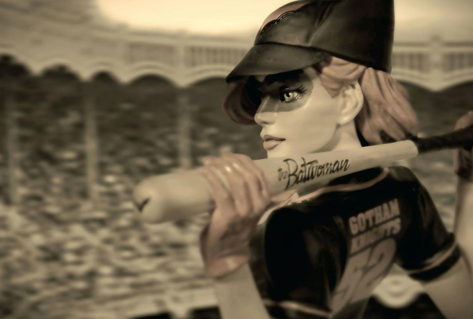 The Art of DC Comics Bombshells